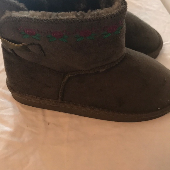 Shoes | Little Girls Lovely Boots With Bows On The Back | Poshmark